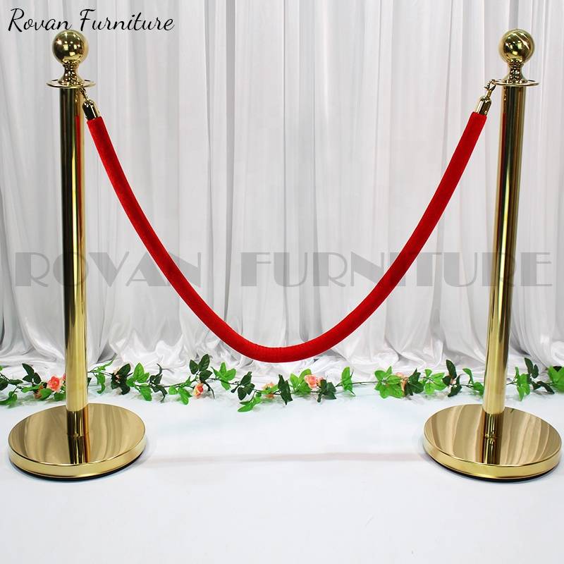 Traditional Portable Stanchion and vip rope barrier with twisted rope ...